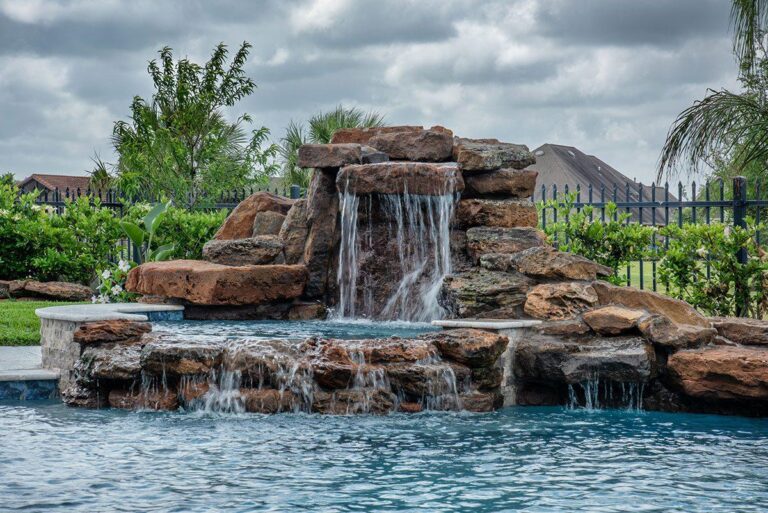 Fire & Water Features - Avree Custom Pools